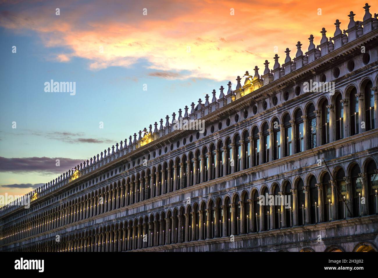Venice dusk hi-res stock photography and images - Alamy
