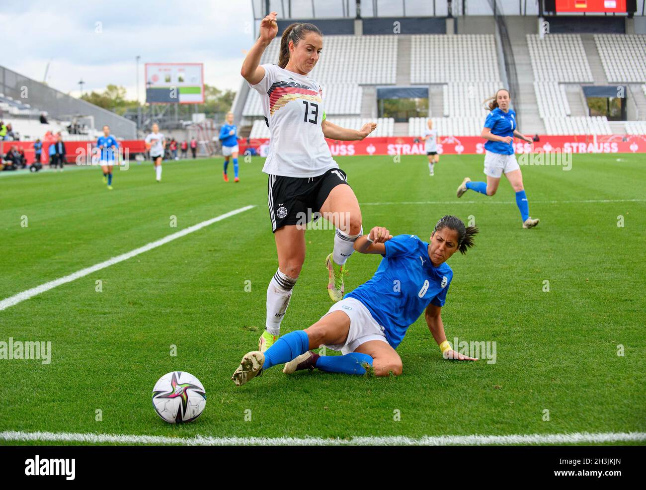 Sara DAEBRITZ l. (DÃ britz, GER) in duels versus Shani DAVID (ISR ...