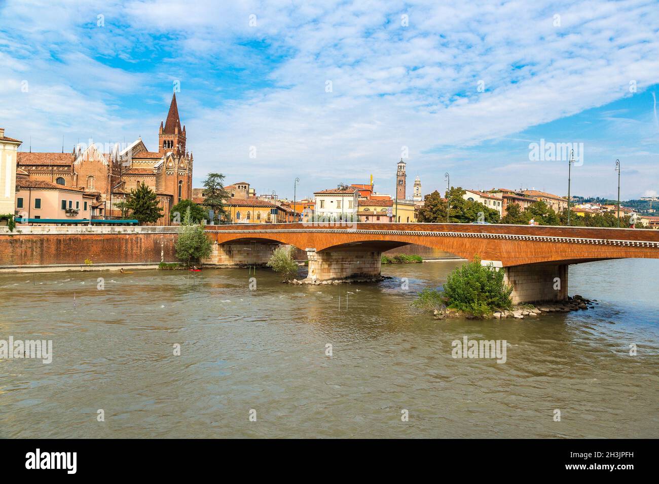 Cityscape of verona hi-res stock photography and images - Alamy