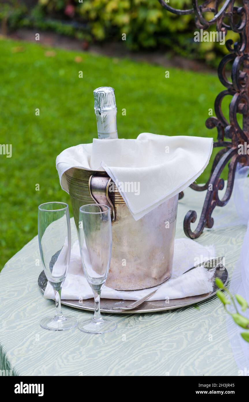 Banquet toast hi-res stock photography and images - Alamy