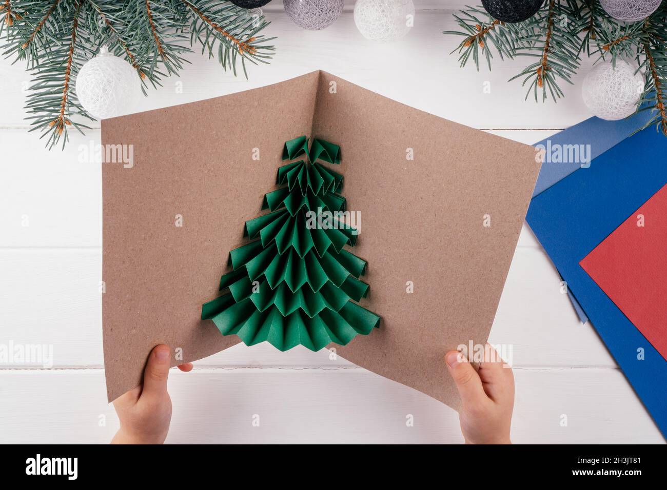 Step-by-step Greeting card 3D Christmas tree tutorial. Step 19: Open ...