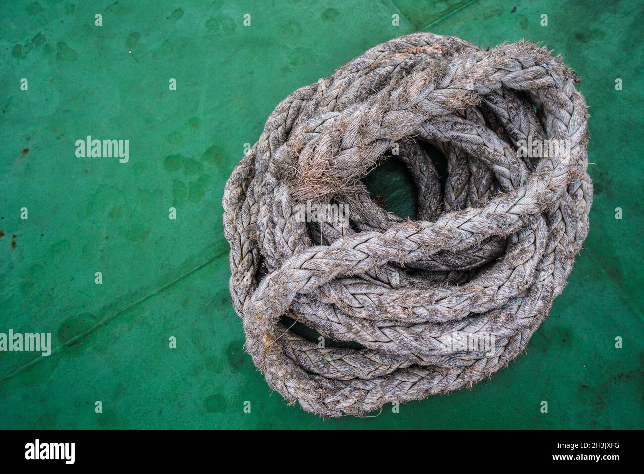 Rope on boat's deck Stock Photo - Alamy