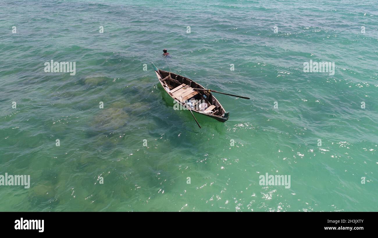 Boat water top view hi-res stock photography and images - Alamy