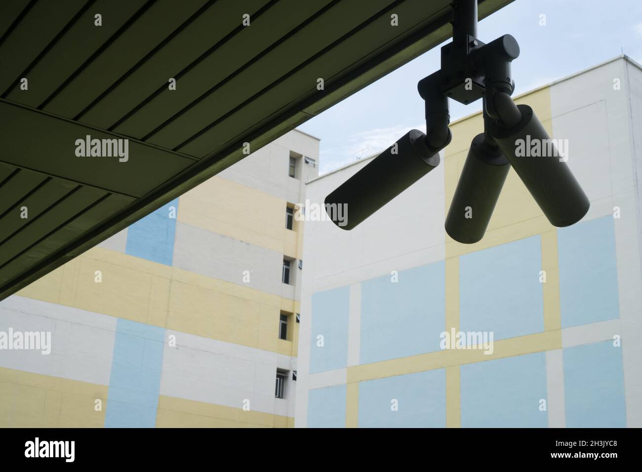 Security camera in hi-res stock photography and images - Alamy