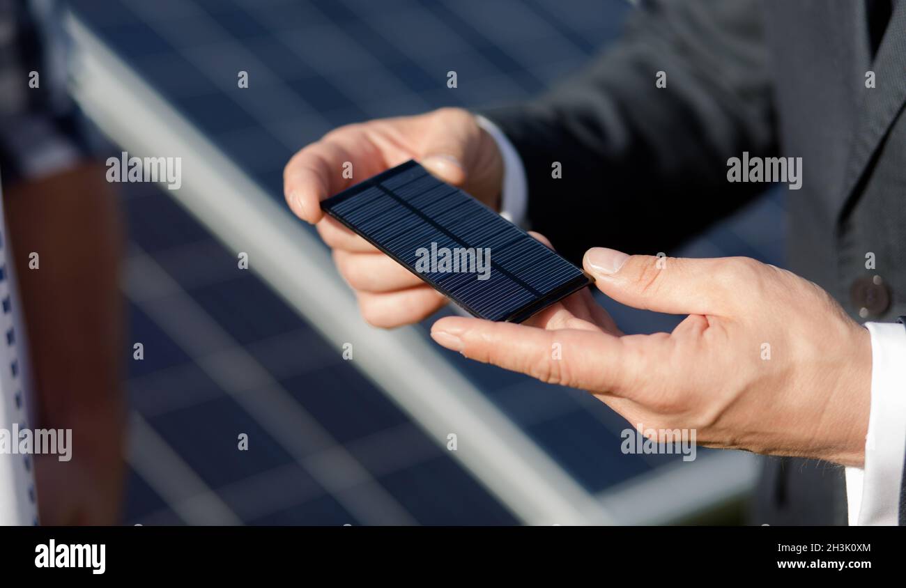 Close up view on photovoltaic elements of solar panel Stock Photo - Alamy