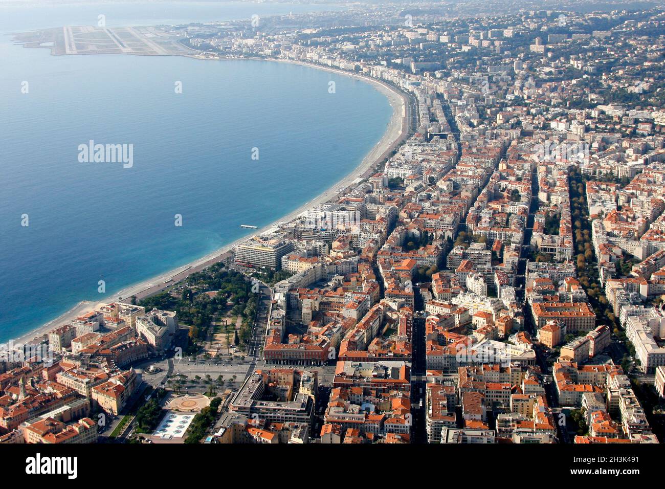 Aerial views provence hi-res stock photography and images - Alamy