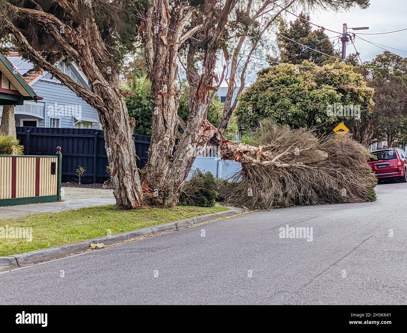 Melbourne storm hi-res stock photography and images - Alamy