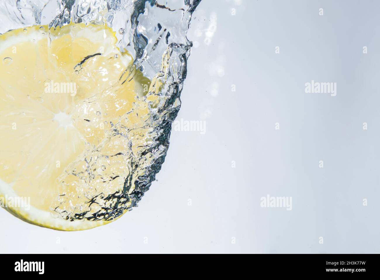 Yellow water splash hi-res stock photography and images - Alamy