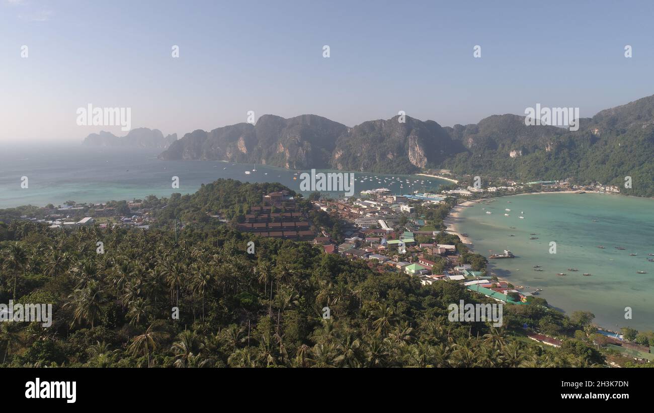 Ton sai pier hi-res stock photography and images - Alamy