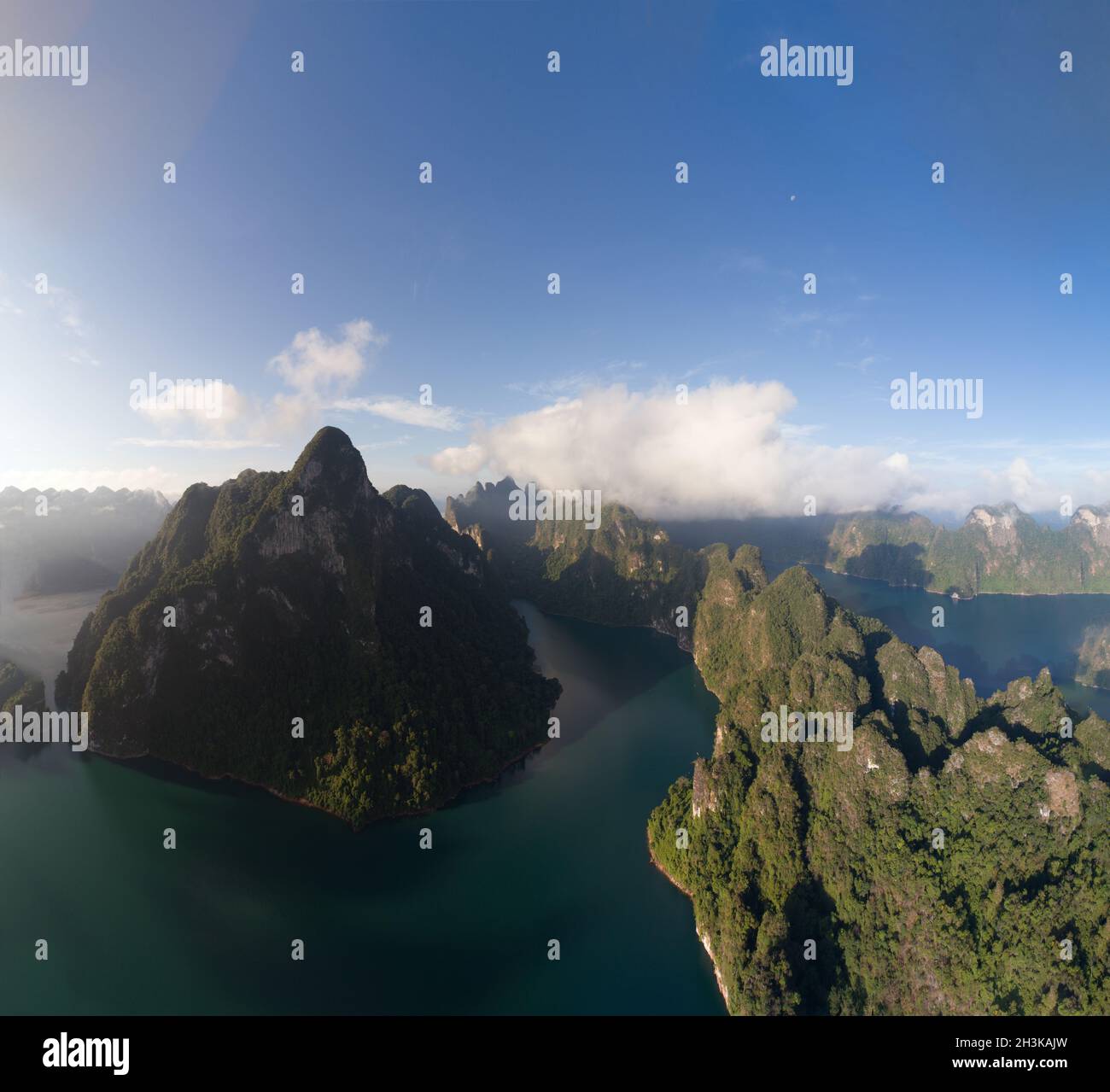 The most beautiful mountains hi-res stock photography and images - Alamy