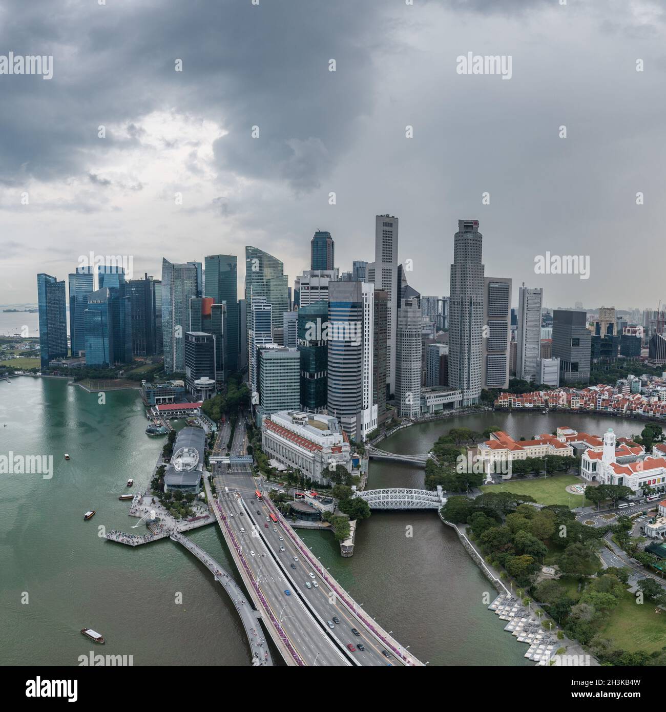 Drone view singapore skyline marina hi-res stock photography and images ...