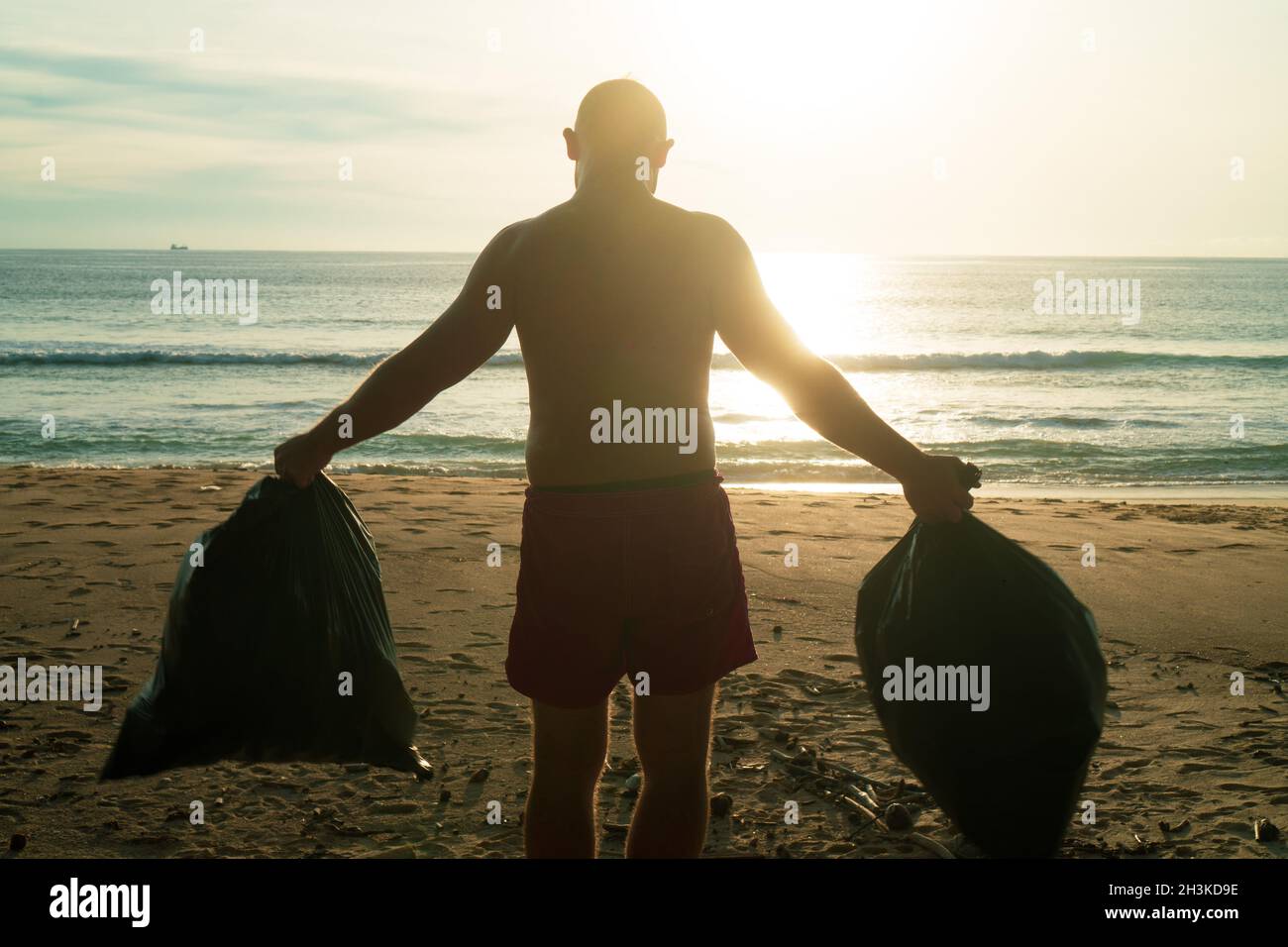 Cleaning the beach hi-res stock photography and images - Alamy