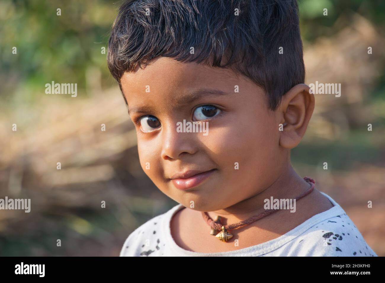 Portrait of rural kid smiling in the nature outdoor Stock Photo - Alamy