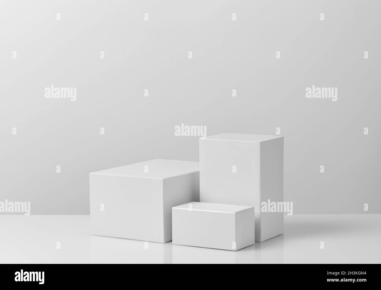 White podium for products display Stock Photo - Alamy