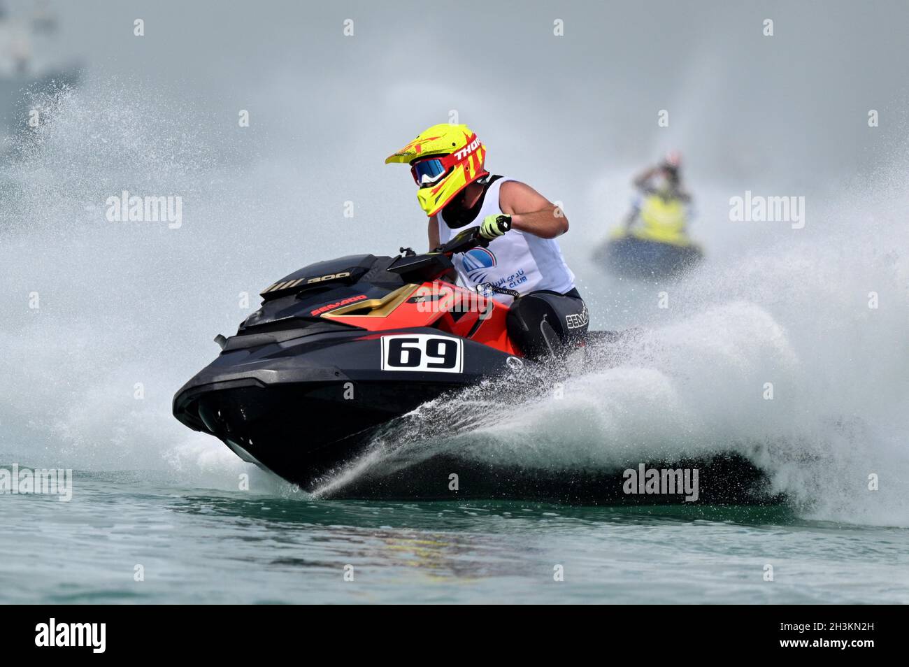 Kuwait, Kuwait. 29th Oct, 2021. Amer Mahmoud Itani competes during a ...