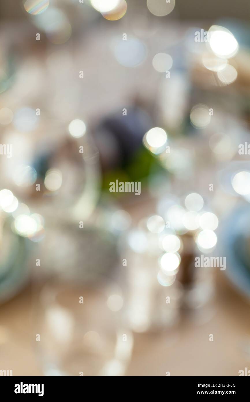 Blurred picture of an elegant table setting Stock Photo - Alamy