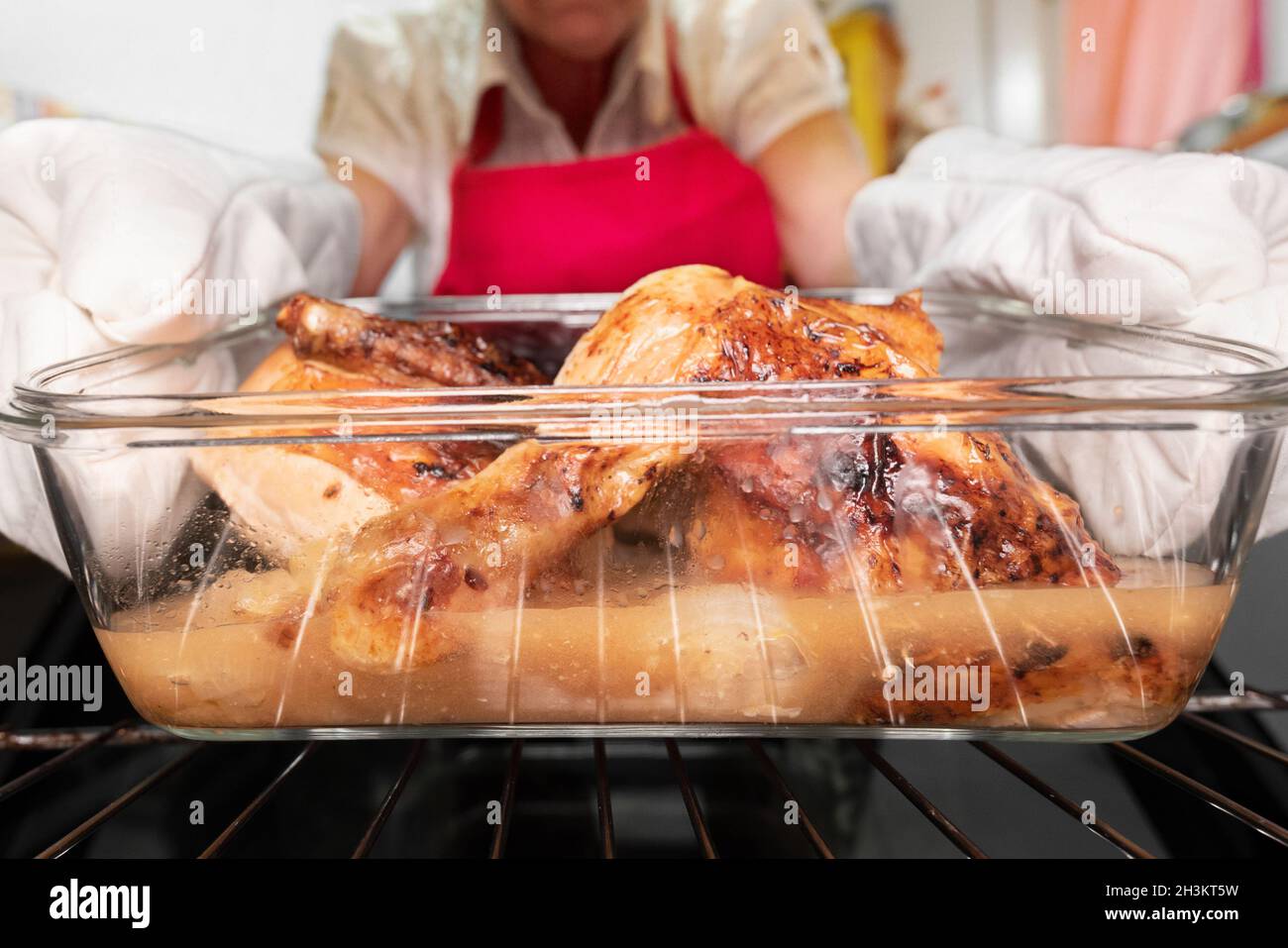 Poultry chicken cooker roaster hi-res stock photography and images - Alamy