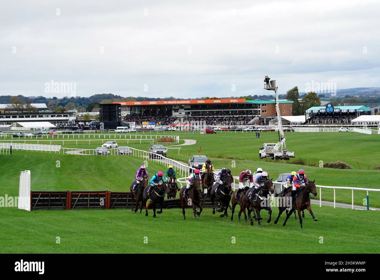 Uttoxeter racecourse hi-res stock photography and images - Alamy