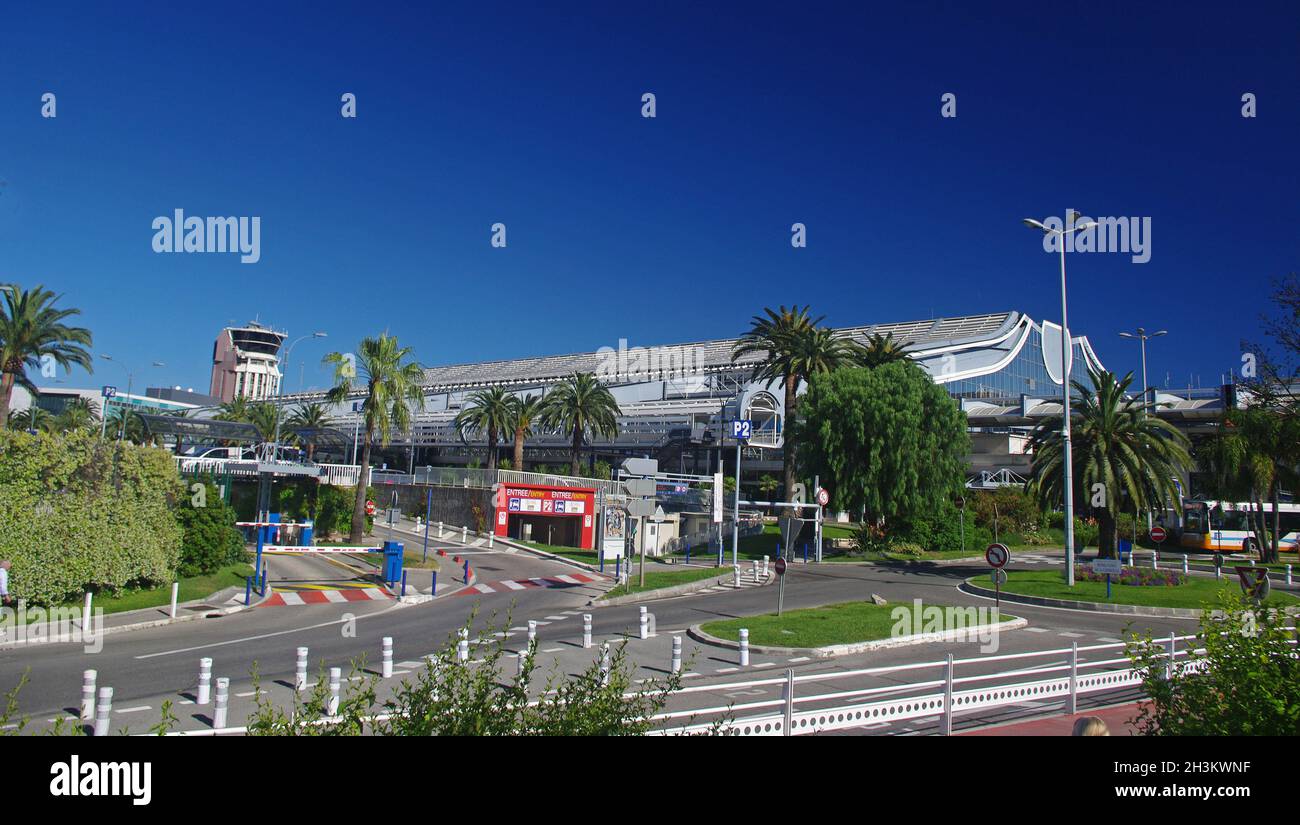 FRANCE. ALPES MARITIMES (06). NICE AEROPORT TERMINAL 1 Stock Photo - Alamy