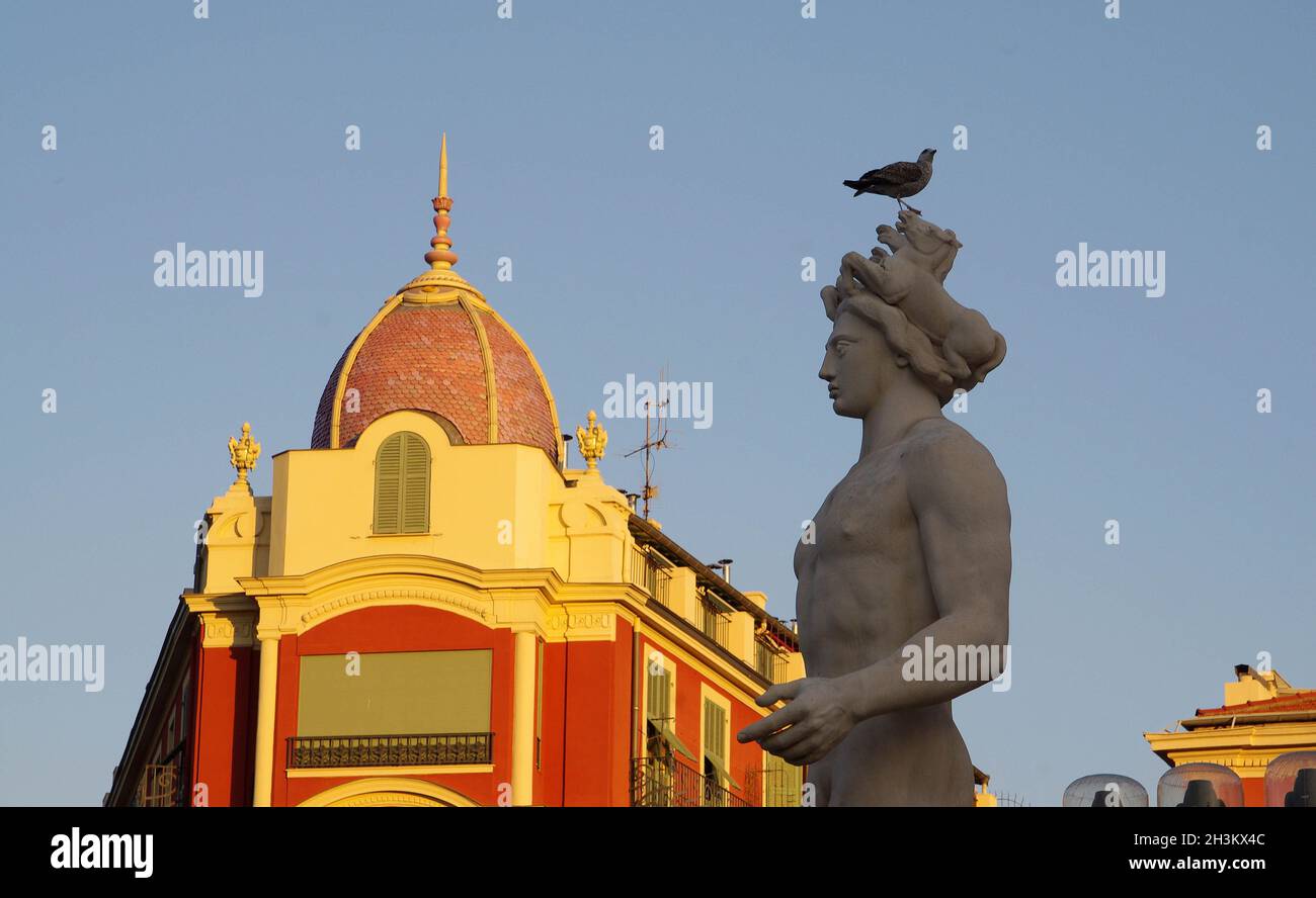 Statue apollon hi-res stock photography and images - Alamy