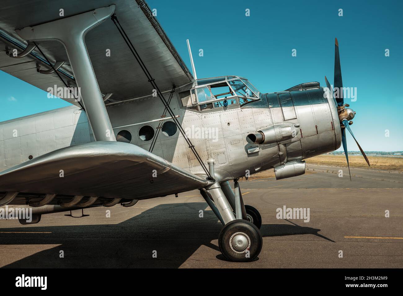 Cinematic aviation hi-res stock photography and images - Alamy