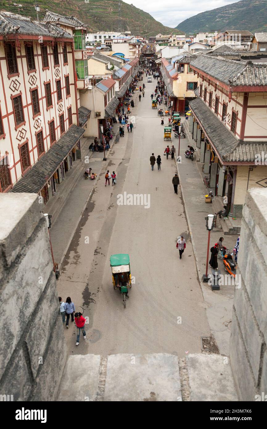 Main road thoroughfare through the walled ancient Chinese town (ancient ...
