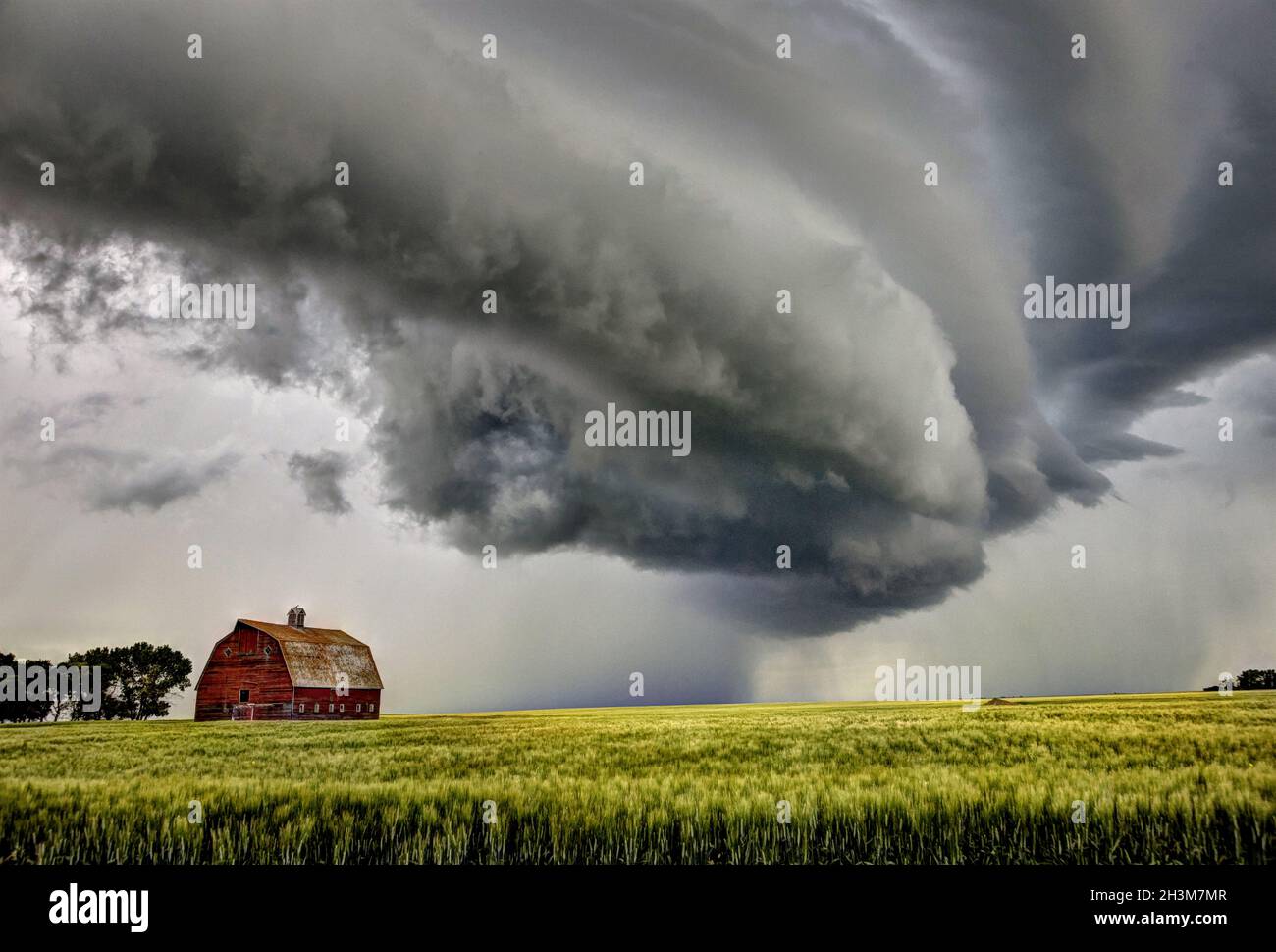 Weather storm black clouds hi-res stock photography and images - Alamy
