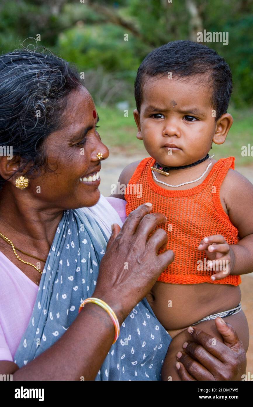 Mother and child in the countryside of Tamil Nadu in southern India ...