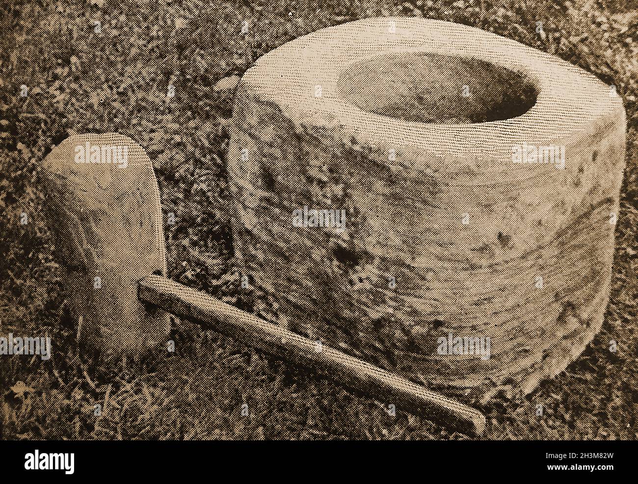 Knocking stone hi-res stock photography and images - Alamy