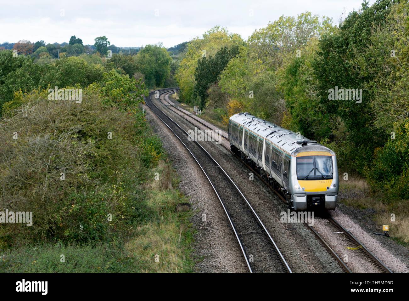 Chiltern Railways class 168 diesel train at Shrewley, Warwickshire ...