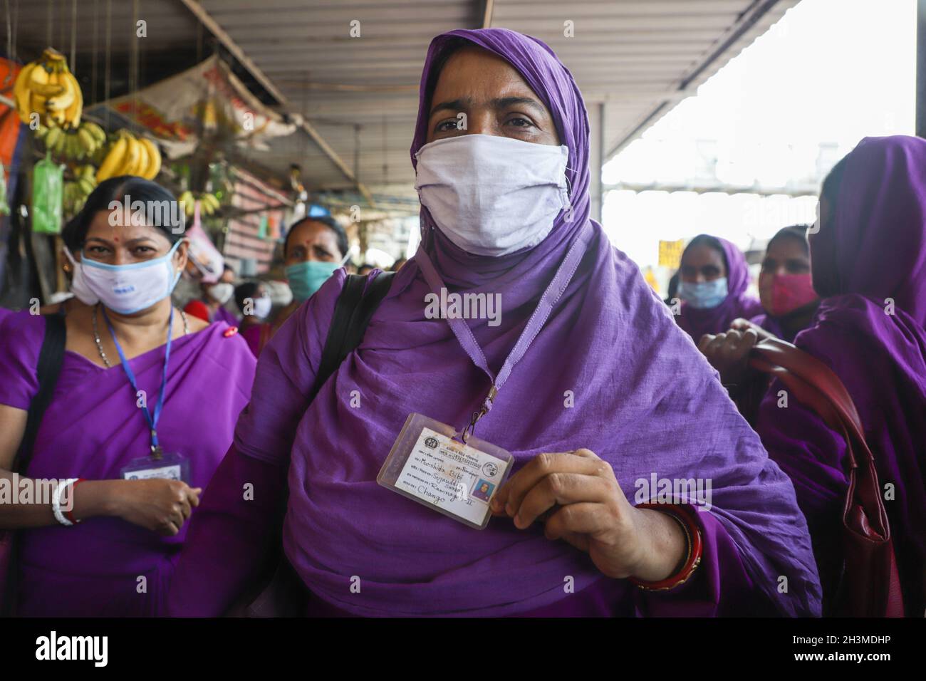 Baruipur, India. 29th Oct, 2021. An ASHA (Accredited Social Health ...