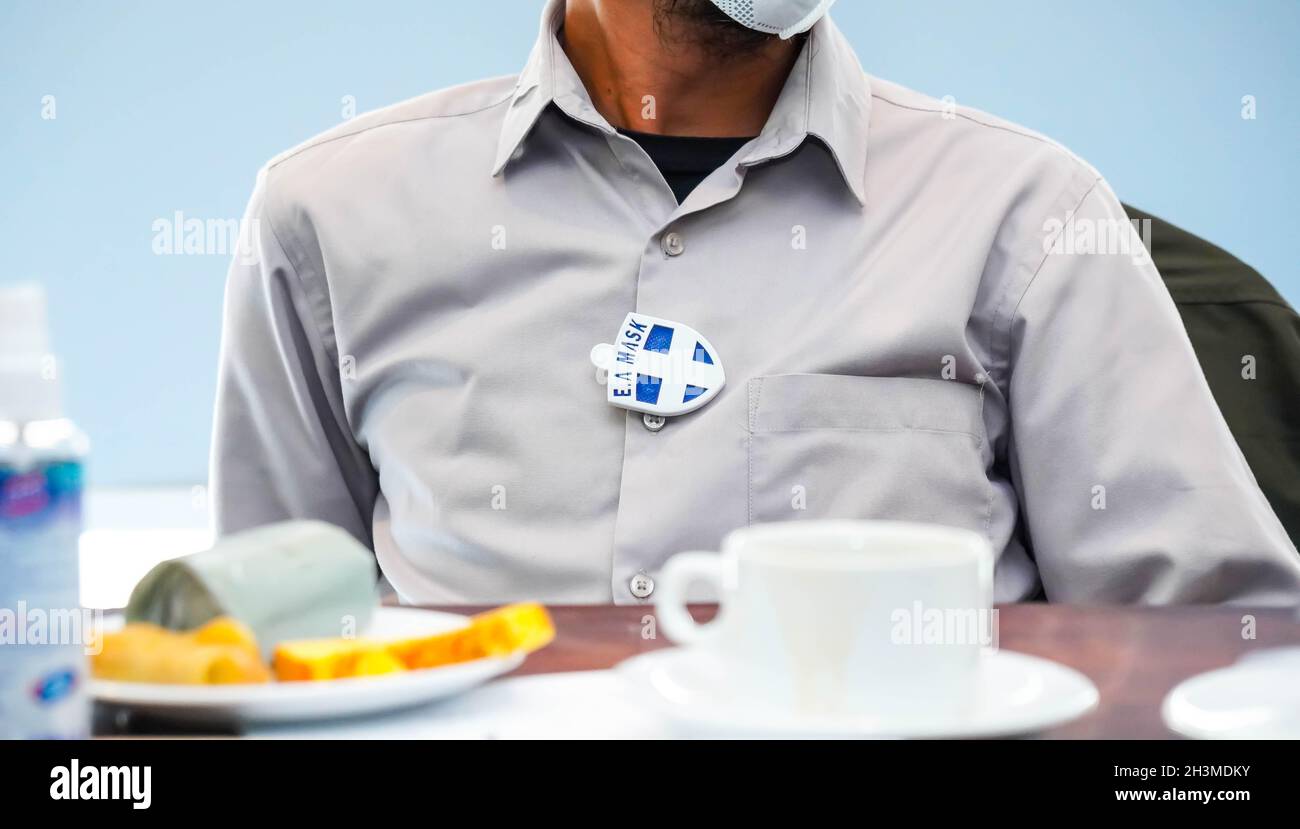 Child hospital china back view hi-res stock photography and images - Alamy