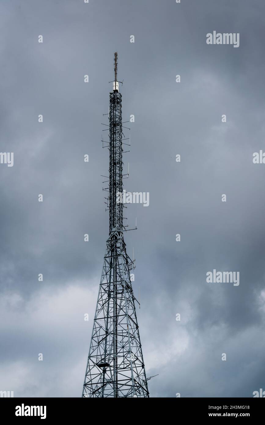 The transmission mast above the BBC wing of Alexandra Palace, London ...