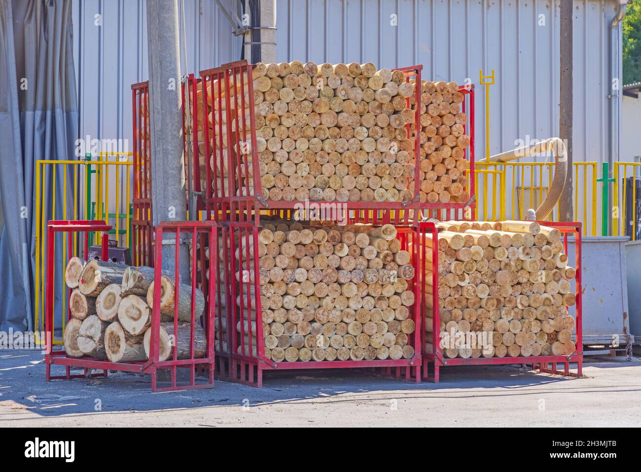 Timber storage rack hi-res stock photography and images - Alamy