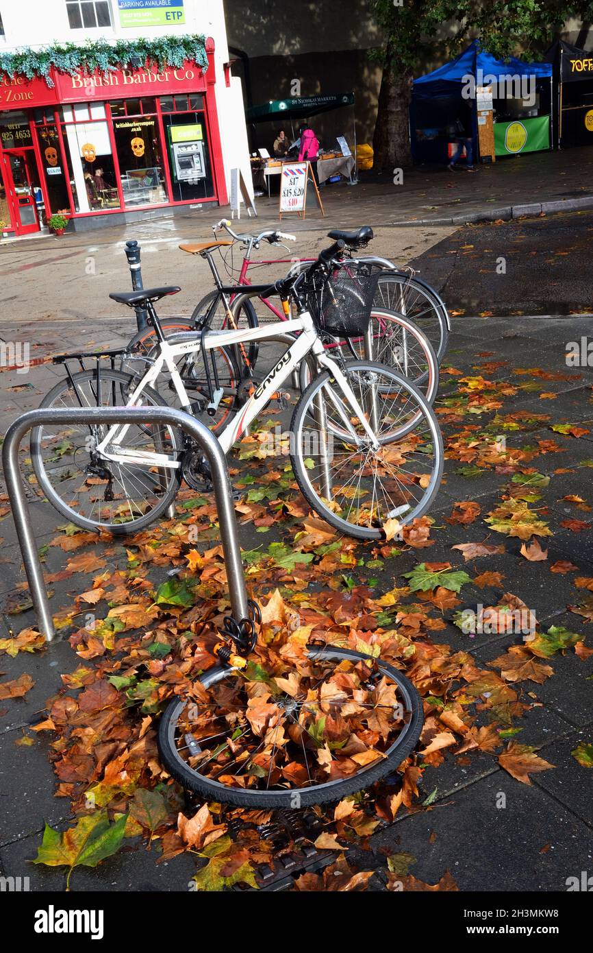 October 2021 - Bristol, England, UK Stock Photo - Alamy
