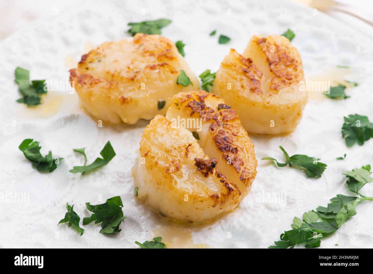 Close up pan seared hi-res stock photography and images - Alamy