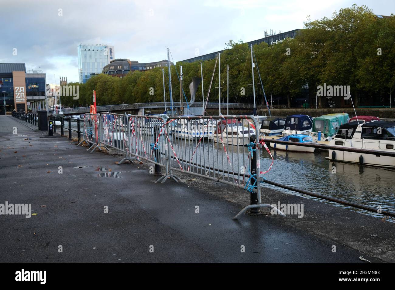 October 2021 - Bristol, England, UK Stock Photo - Alamy