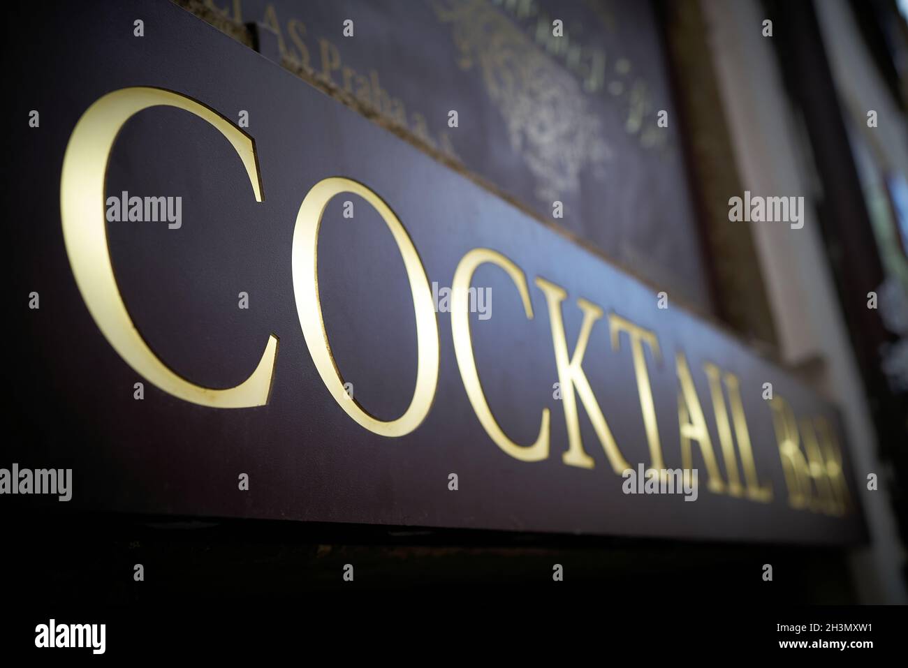 Sign with the inscription Cocktailbar on a facade in the old town of ...