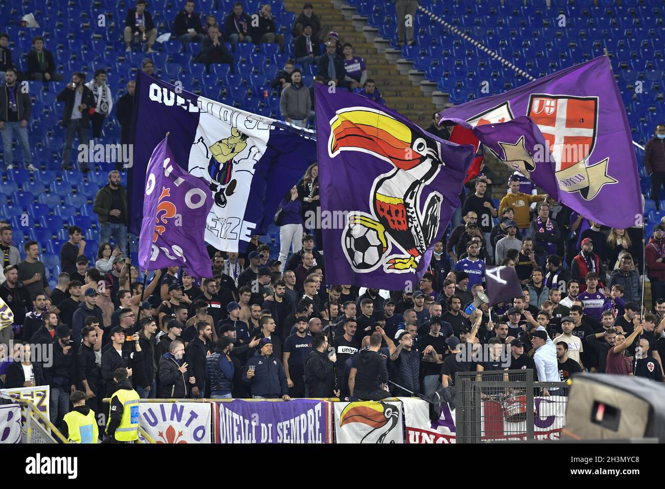 Stadio olimpico lazio fans hi-res stock photography and images - Alamy