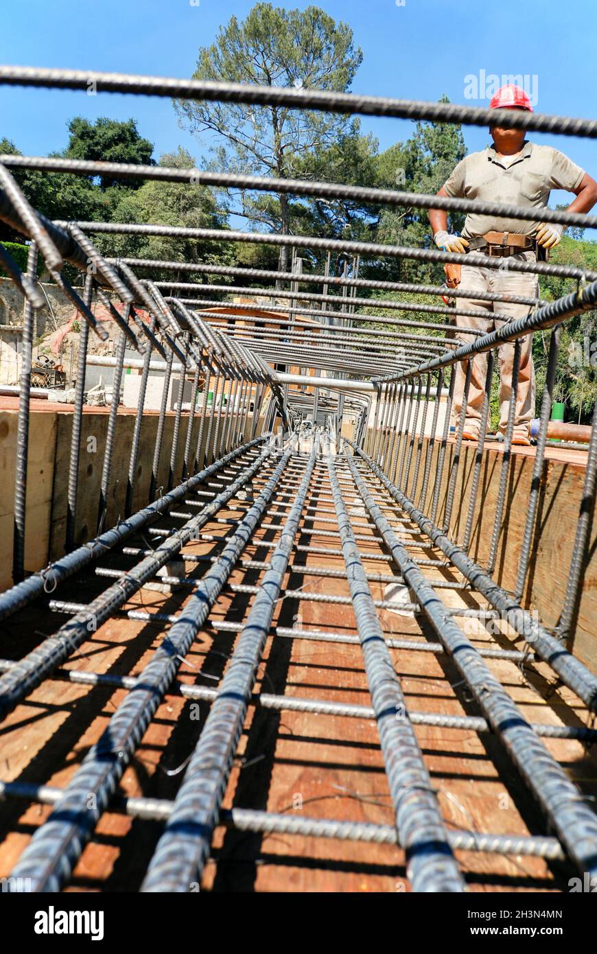 Inside view of a grade beam ready for concrete Stock Photo - Alamy