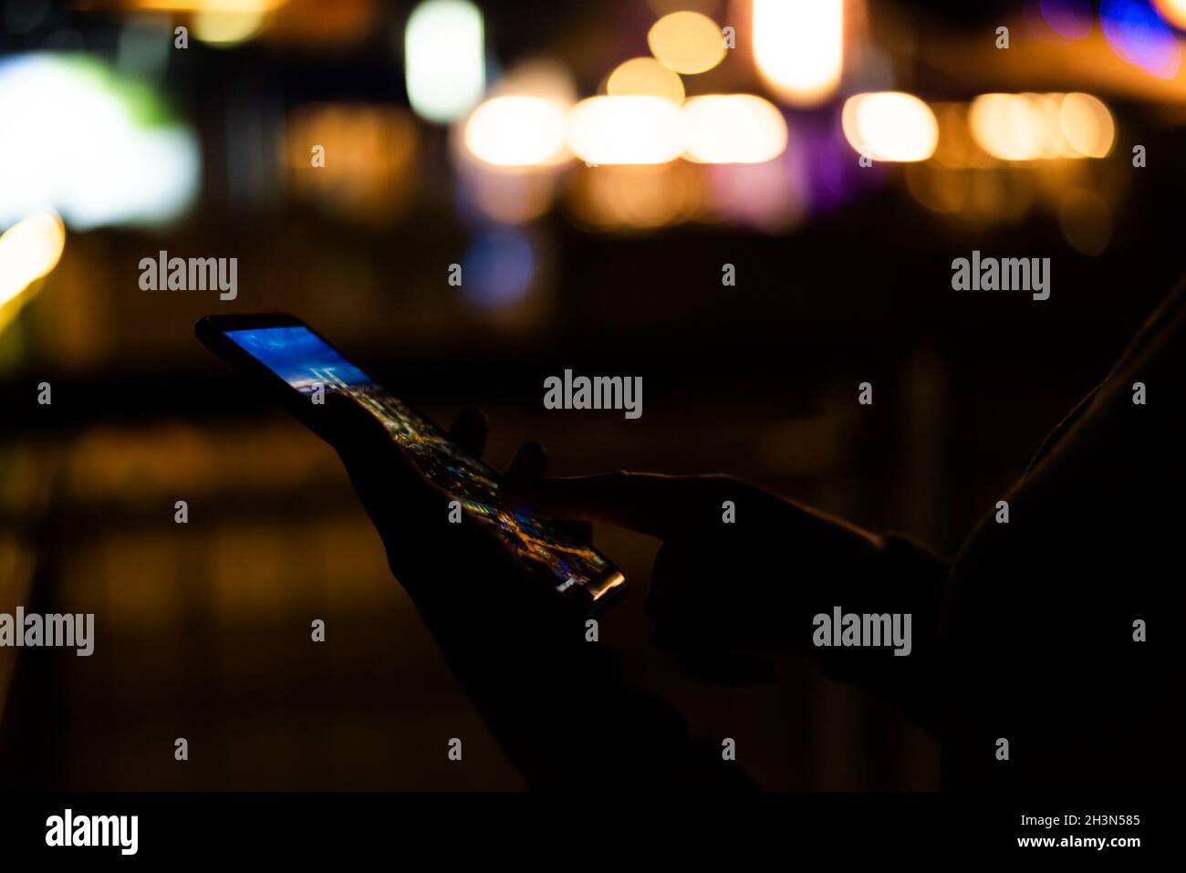 Woman using cellphone in hi-res stock photography and images - Alamy