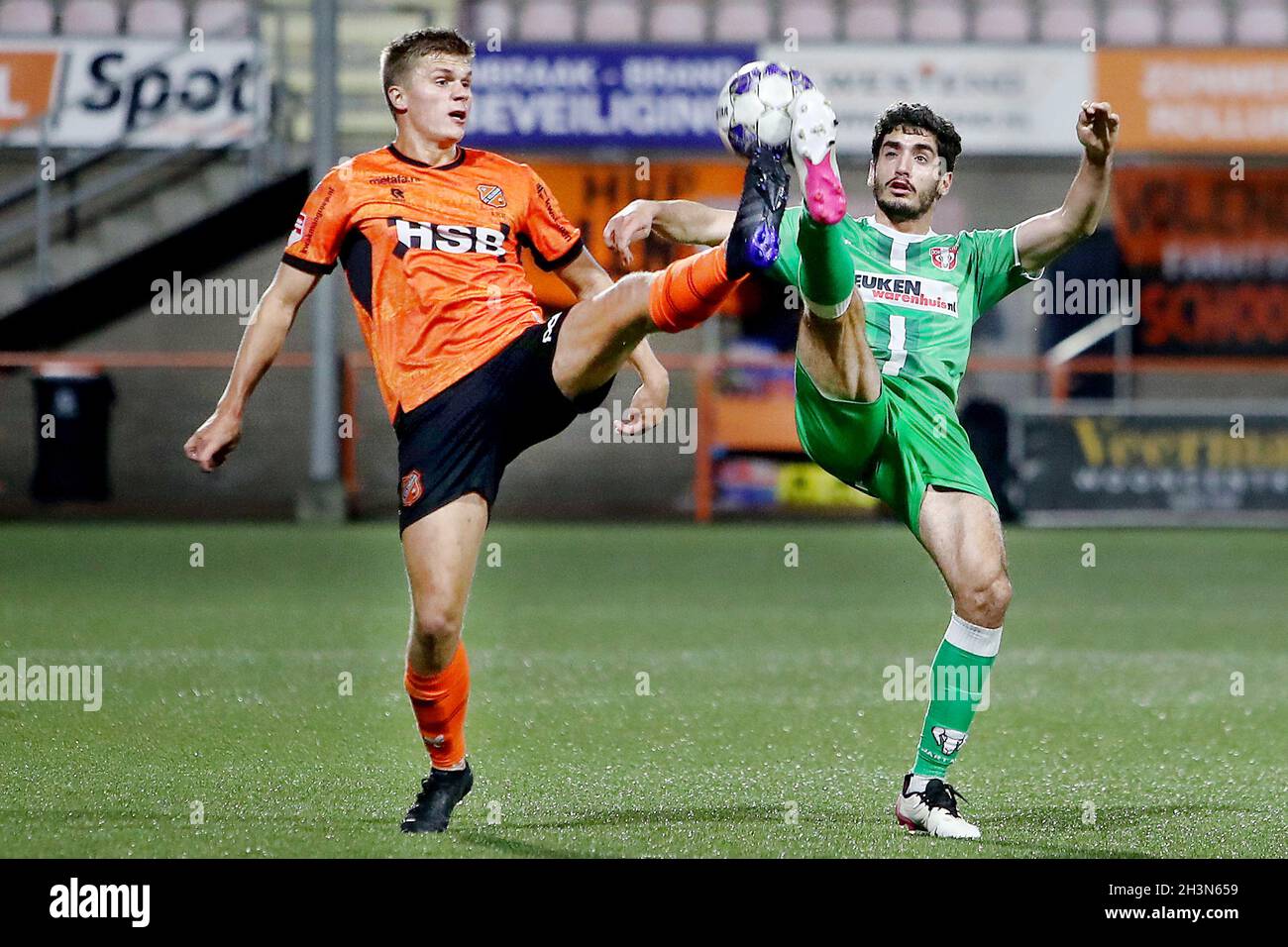 VOLENDAM - 29-10-2021, Kras Stadium. Dutch football, keukenkampioen ...