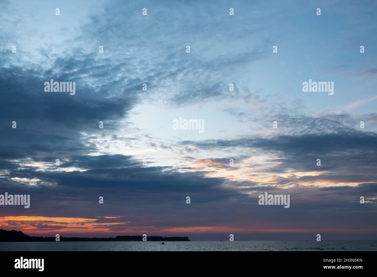 Texture sunset sky by the sea Stock Photo - Alamy