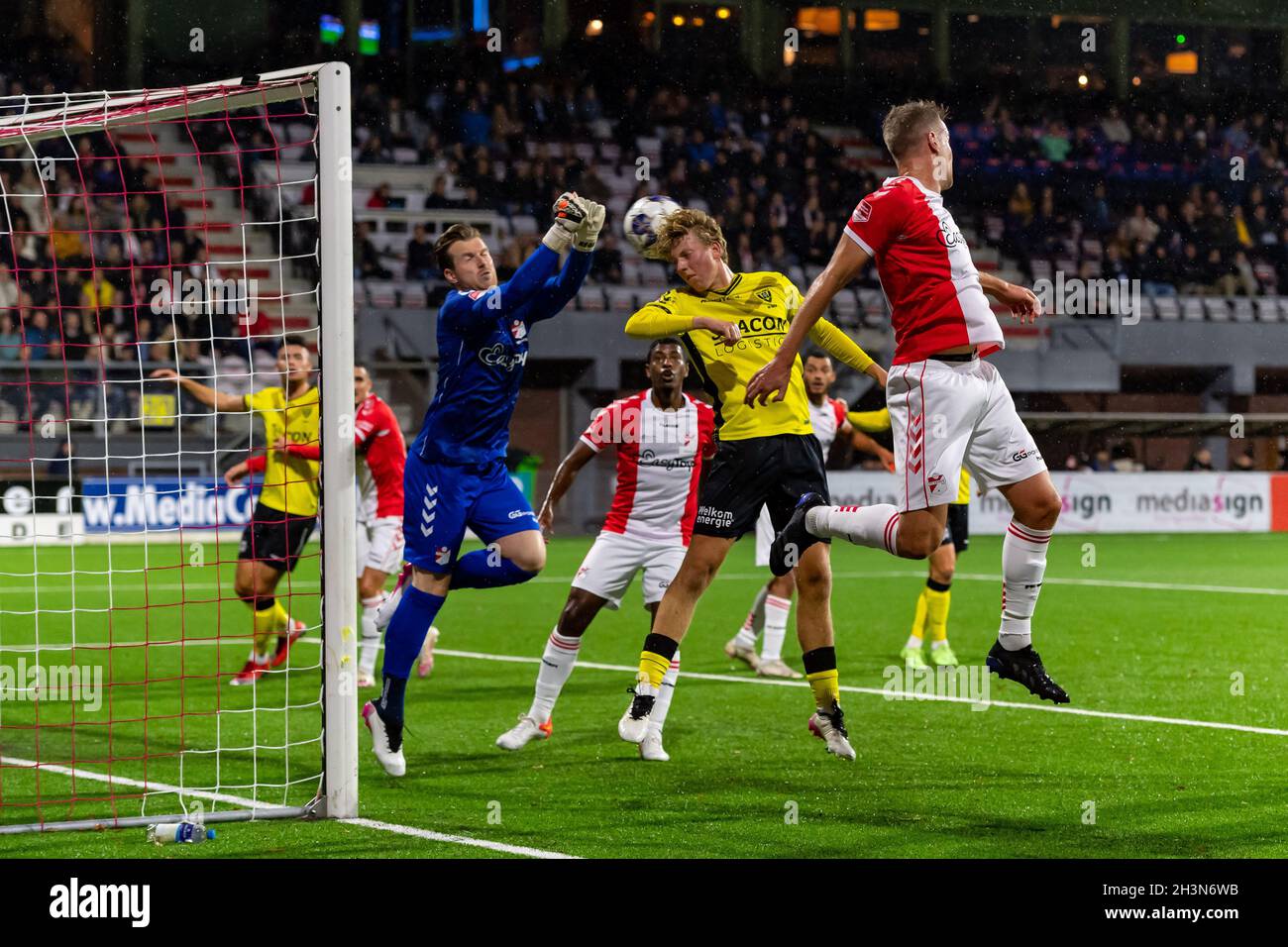 EMMEN,29-10-2021 ,Stadium Oude Meerdijk, Dutch Keuken Kampioen Divisie season 2021 / 2022. FC ...
