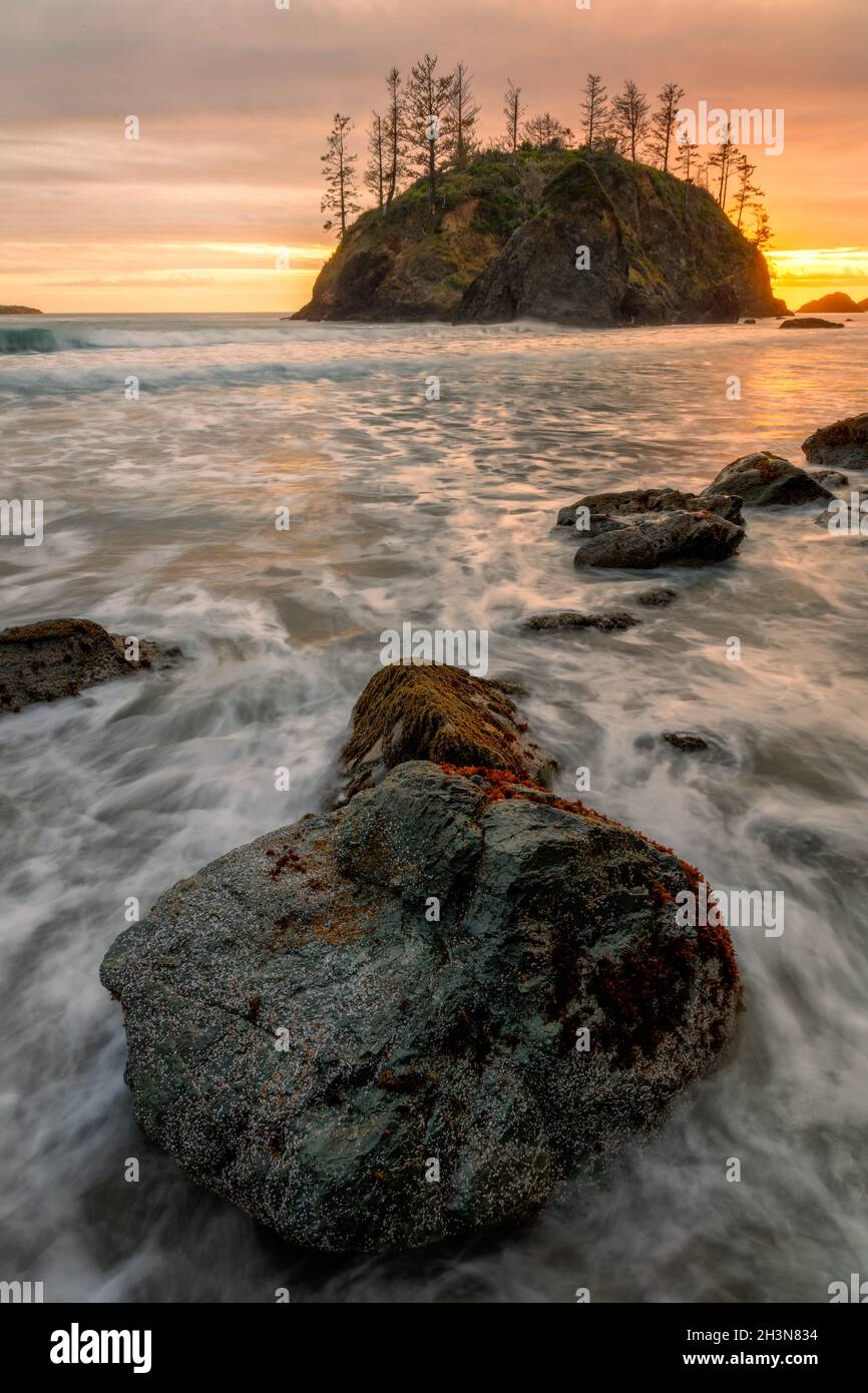 Beautiful sunset carmel sea california hi-res stock photography and ...