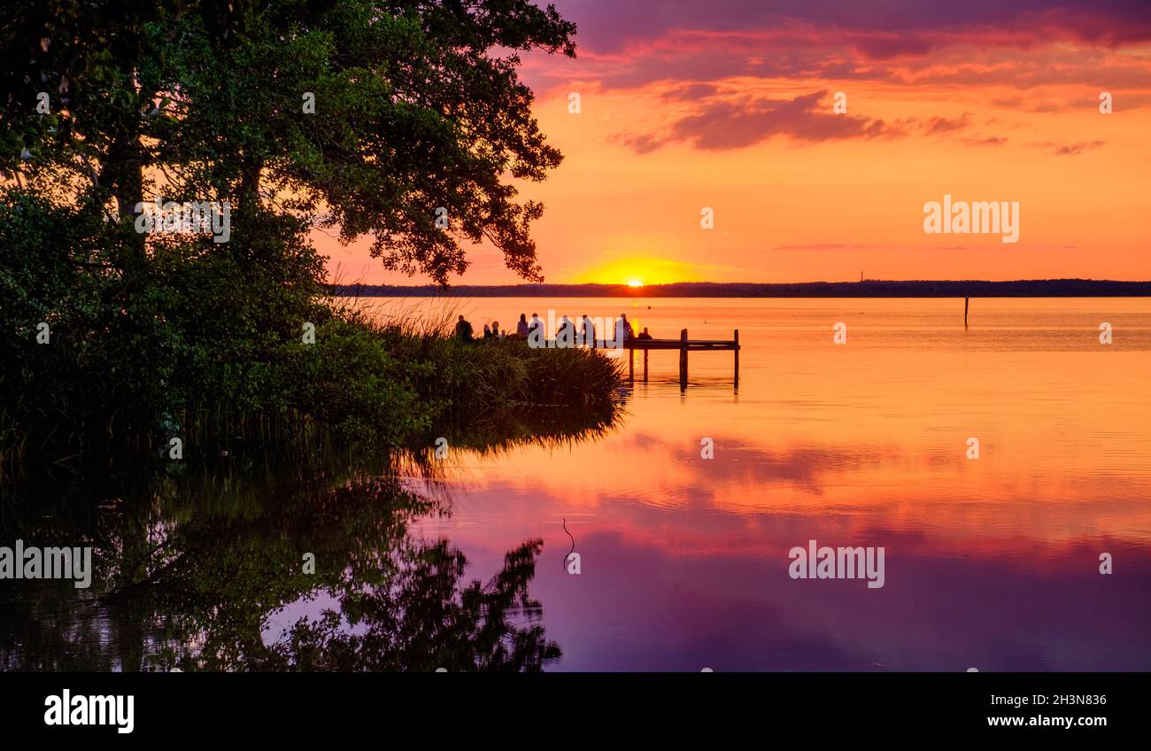 Beautiful calm lake sunset hi-res stock photography and images - Alamy