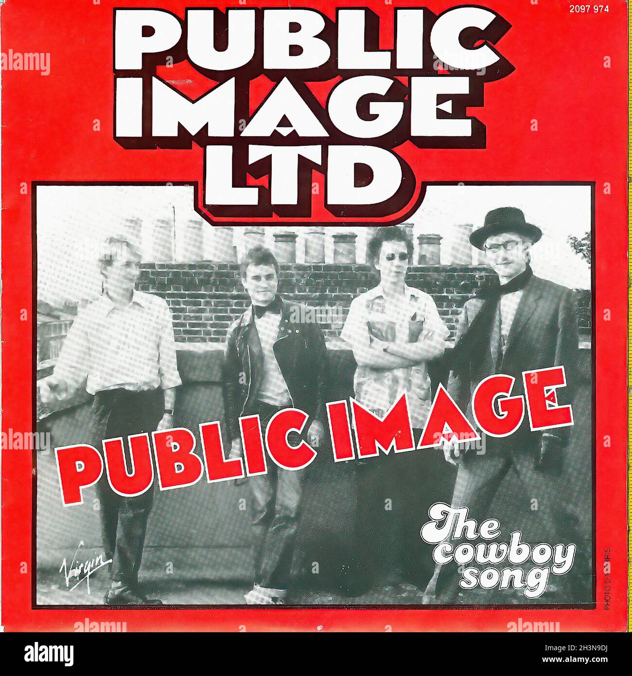 Public image ltd 1978 hi-res stock photography and images - Alamy
