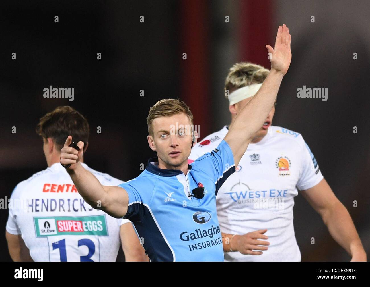 Referee christophe ridley awards hi-res stock photography and images ...