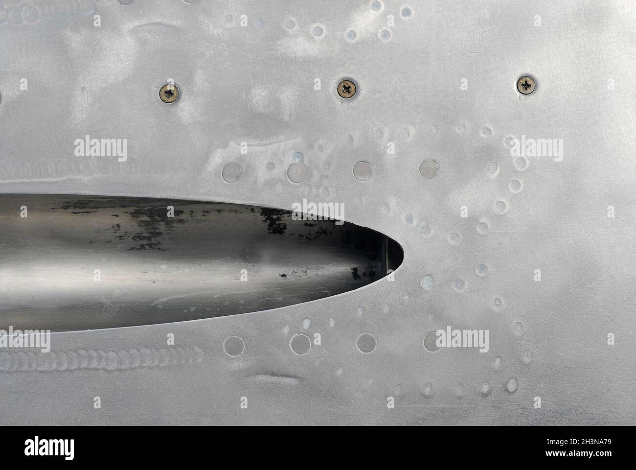 Fuselage rivets hi-res stock photography and images - Alamy
