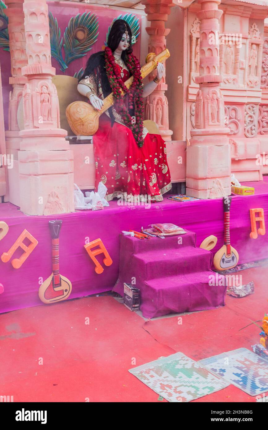 Goddess saraswati blessing wisdom knowledge hi-res stock photography ...